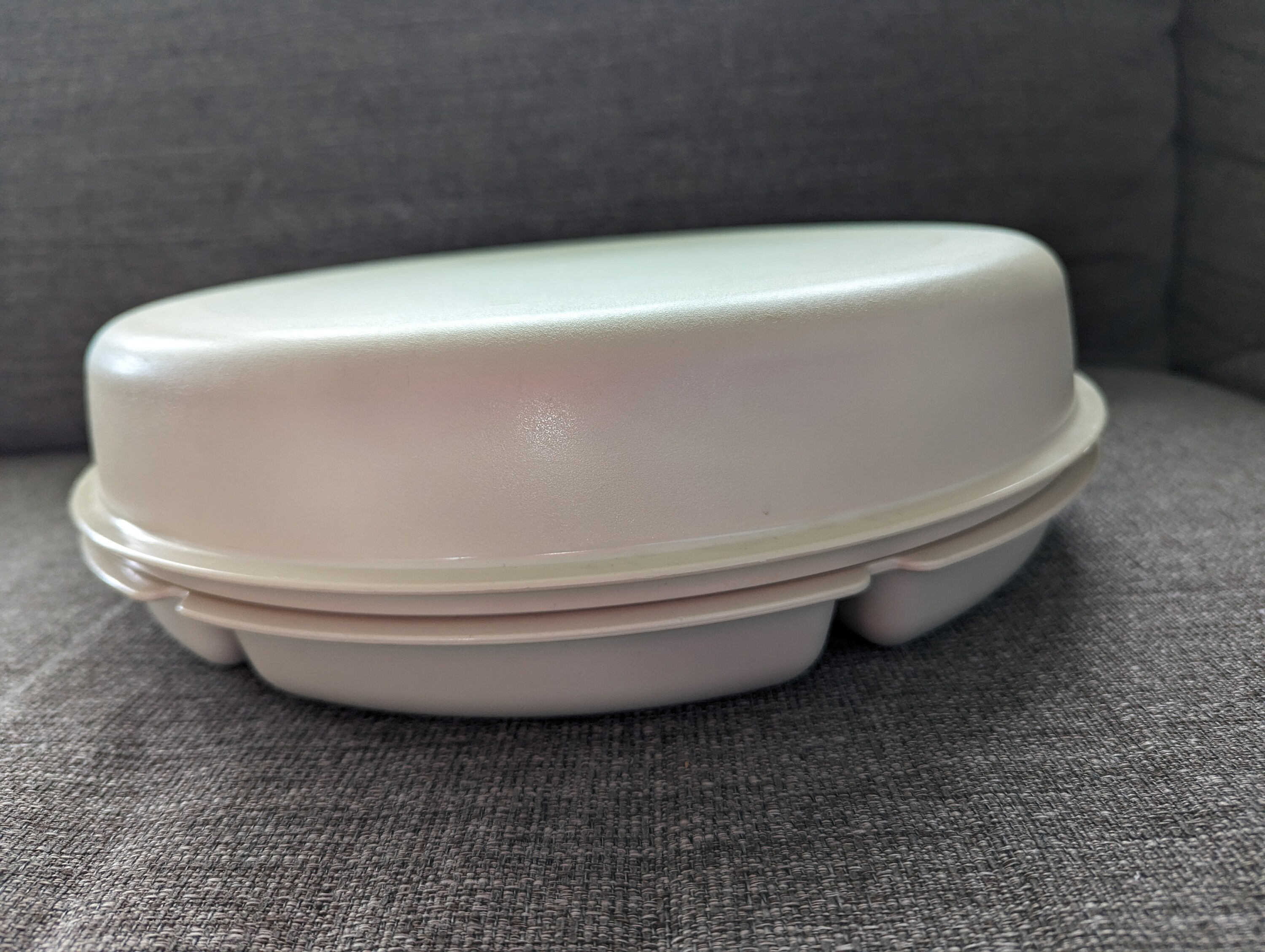 Vintage Tupperware Fruit / Veggie Tray With Lid - Etsy