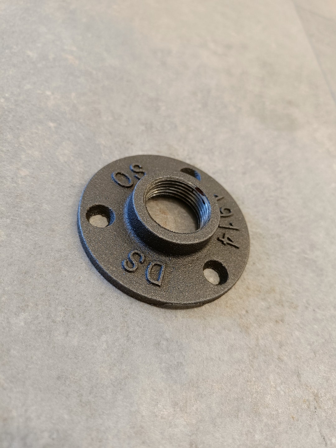 Threaded Flange, Decorative Flange, Pipe Flange, Flange, Malleable Iron ...