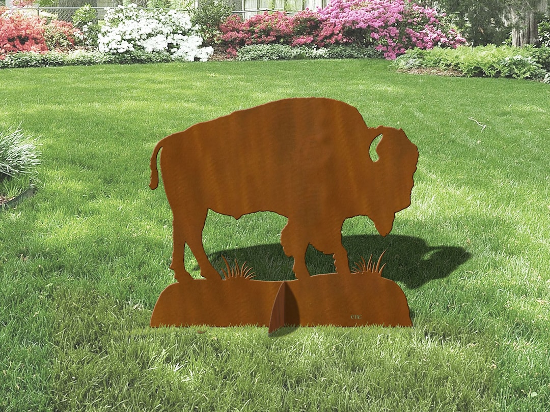 Large Rust Metal Buffalo Yard Art: Sturdy Outdoor Lawn Statue (36in or ...