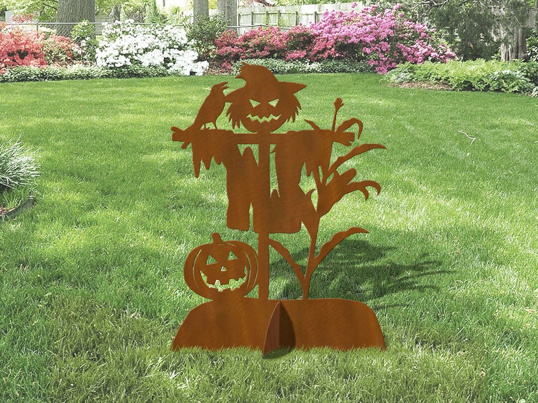 36in Rust Metal Scarecrow: Halloween Yard Art Decoration - Made in USA ...