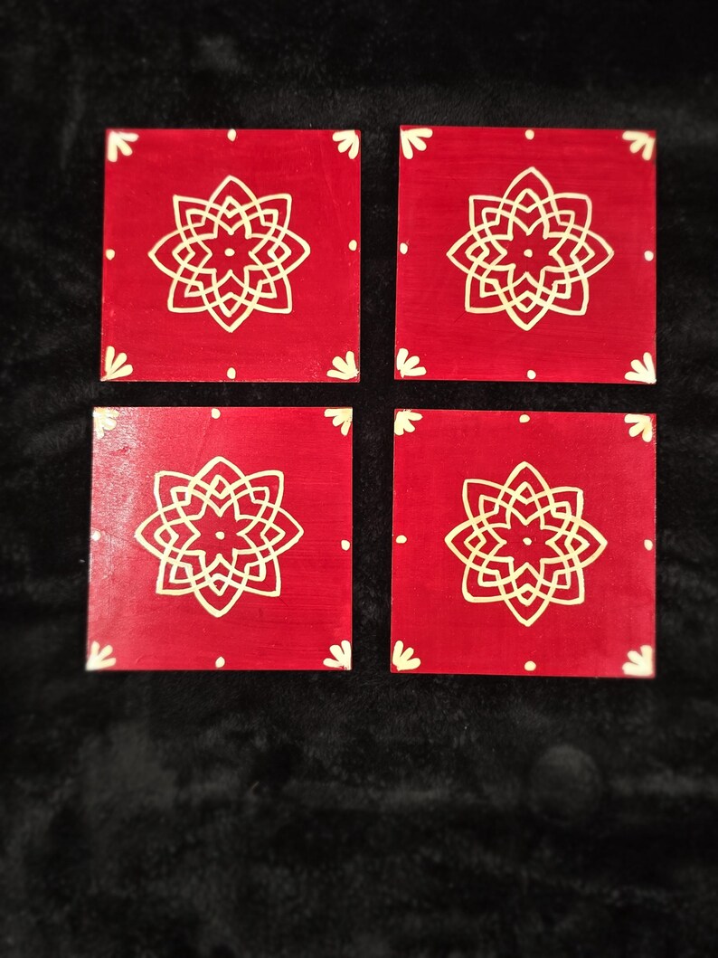 Mini Kolam Wooden Pooja Peetam: Hand-painted Festive Decor (5x5 Inch - Etsy