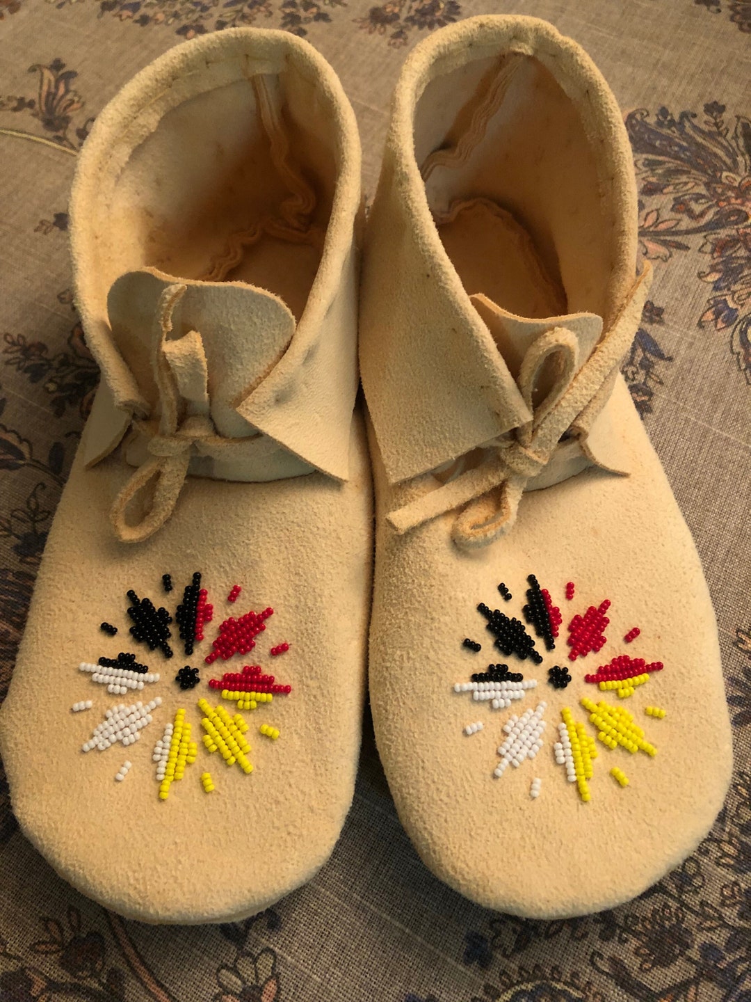 Children's Traditional "sunburst" Beaded Moccasins - Buckskin - Etsy