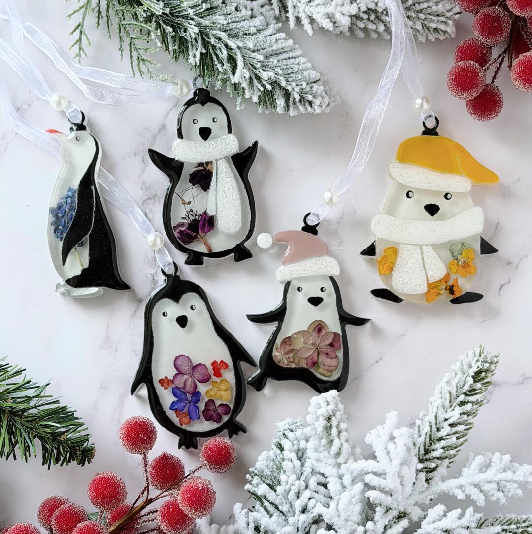 Floral Penguins Resin Christmas Ornaments - Gift - Christmas Decor ...