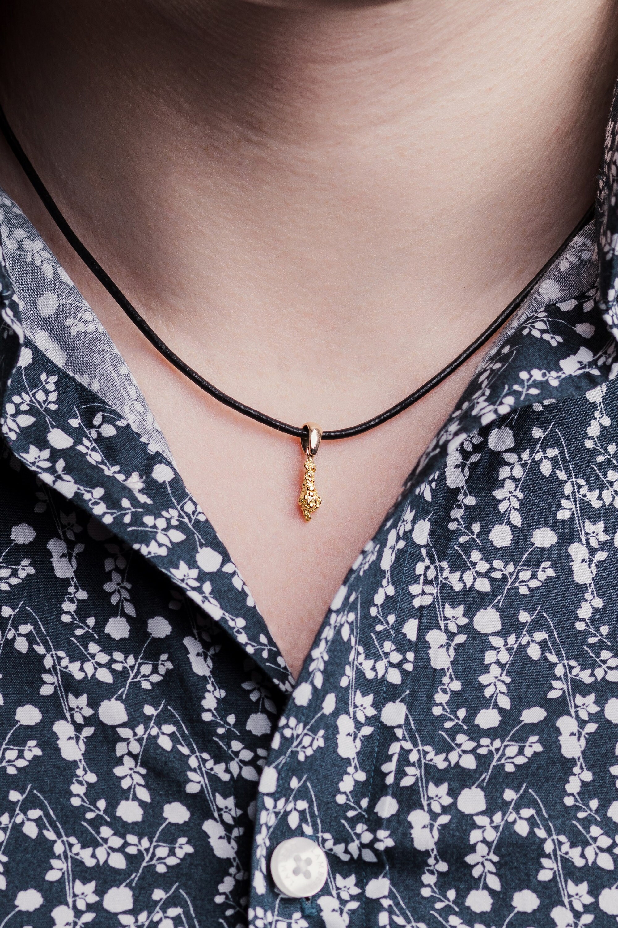 Men's Pendant With Teardrop-shaped Gold Nugget (leather) - Etsy