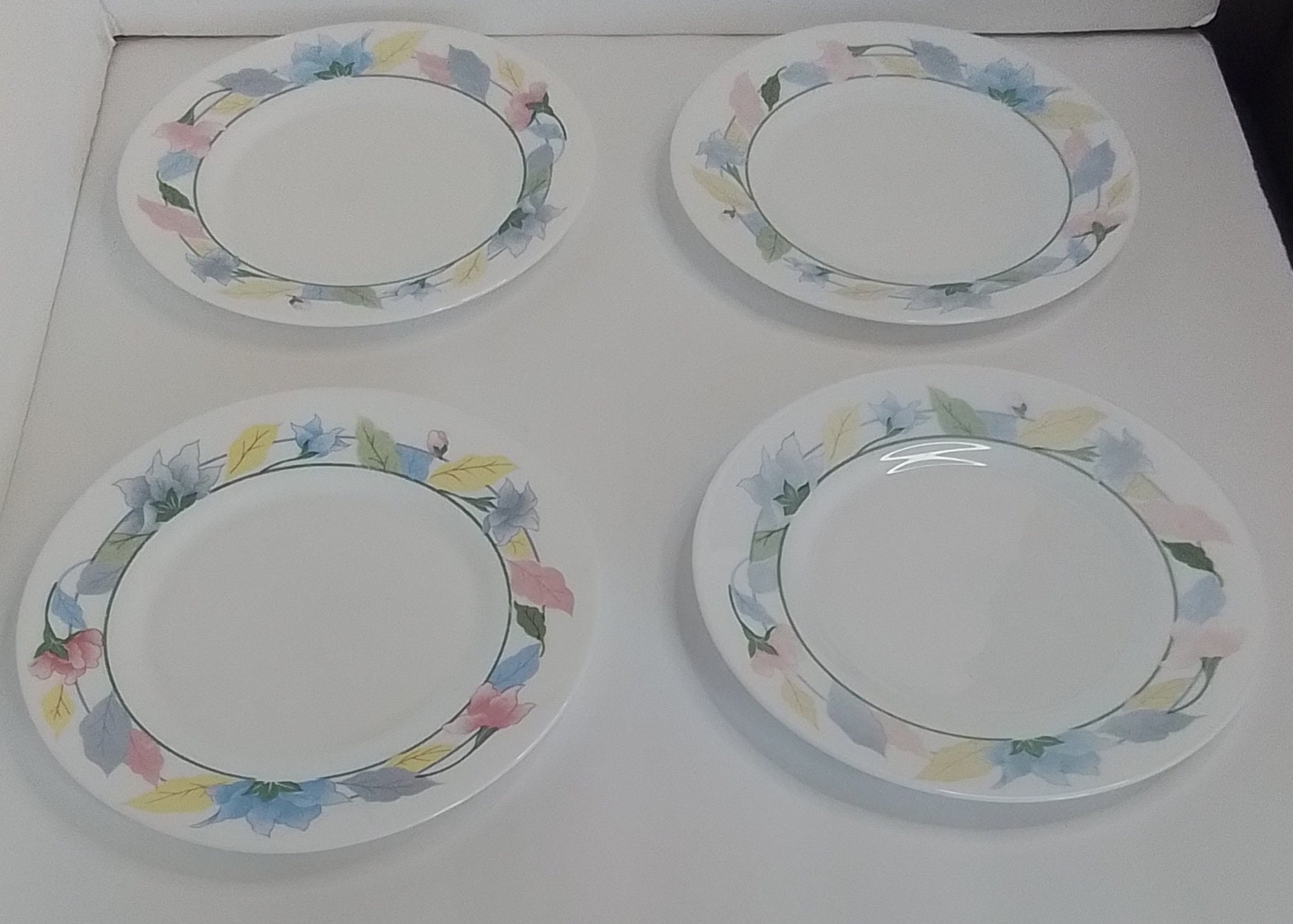 Arcopal Floral Pastel Fliwers Salad Plates Vintage Made in France Set ...
