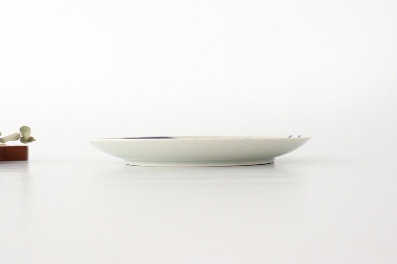 Fururu Rounbd Plate Blue Flower M | Hasami Ware - Etsy