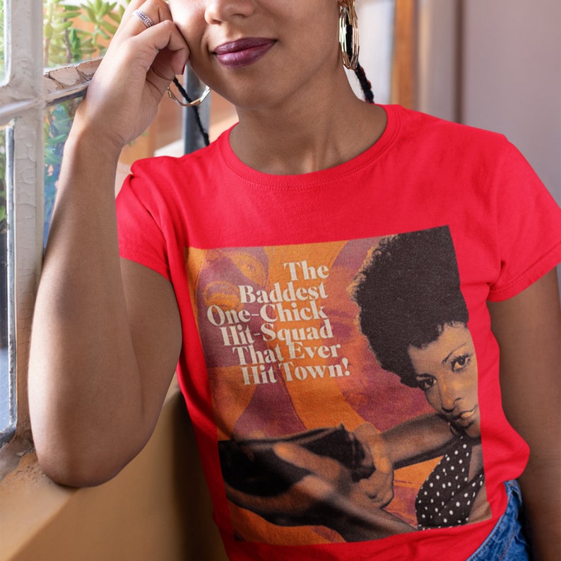 Pam Grier Retro Tee: One-woman Hit-squad Print - Etsy