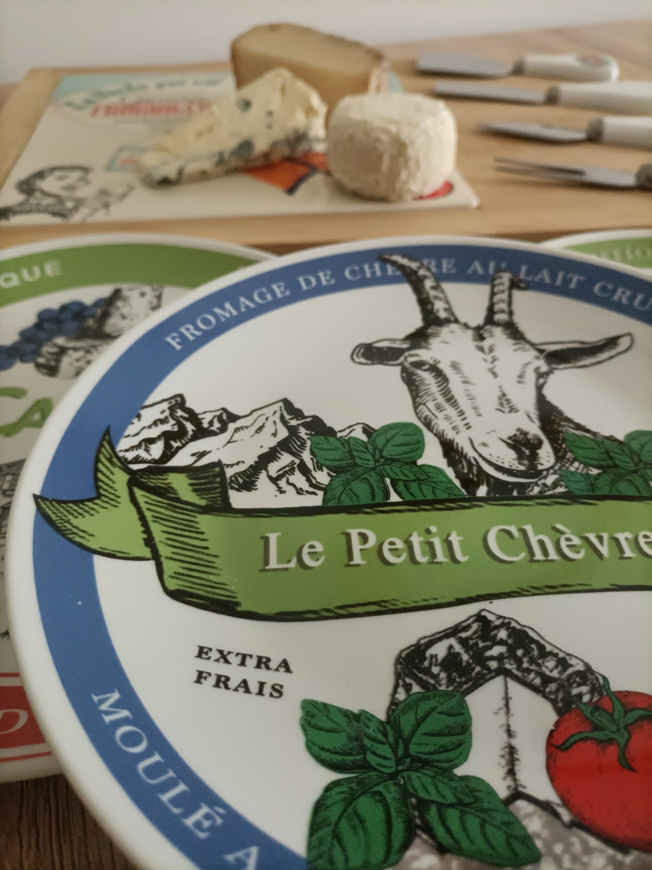 Flat Cheese Plates 20 Cm / Cheese Dish / Cheese Decoration - Etsy