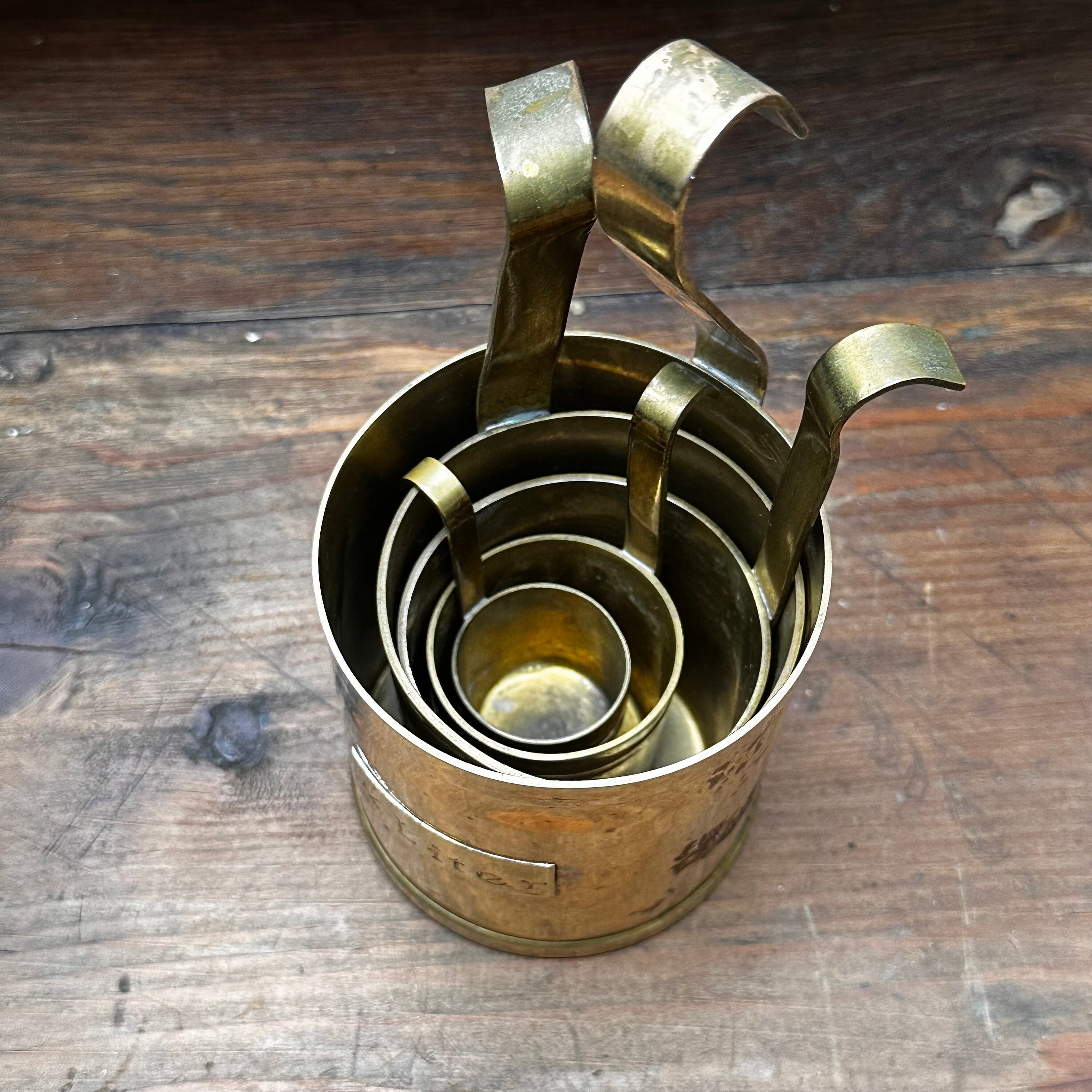 Antique Brass Measuring Cups a Piece of Cake Kitchen Decoration - Etsy