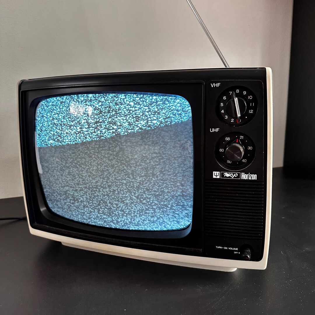 Extremely Rare - Vintage 70s Small Portable Tv - Tokyo Horizon 12 KT ...