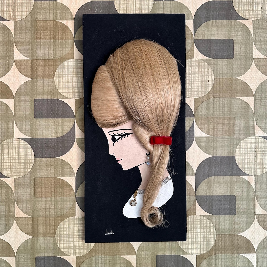 1960s Glamour Girl 3D Pop Art: Signed Christa, Faux Pearl Jewelry - Etsy