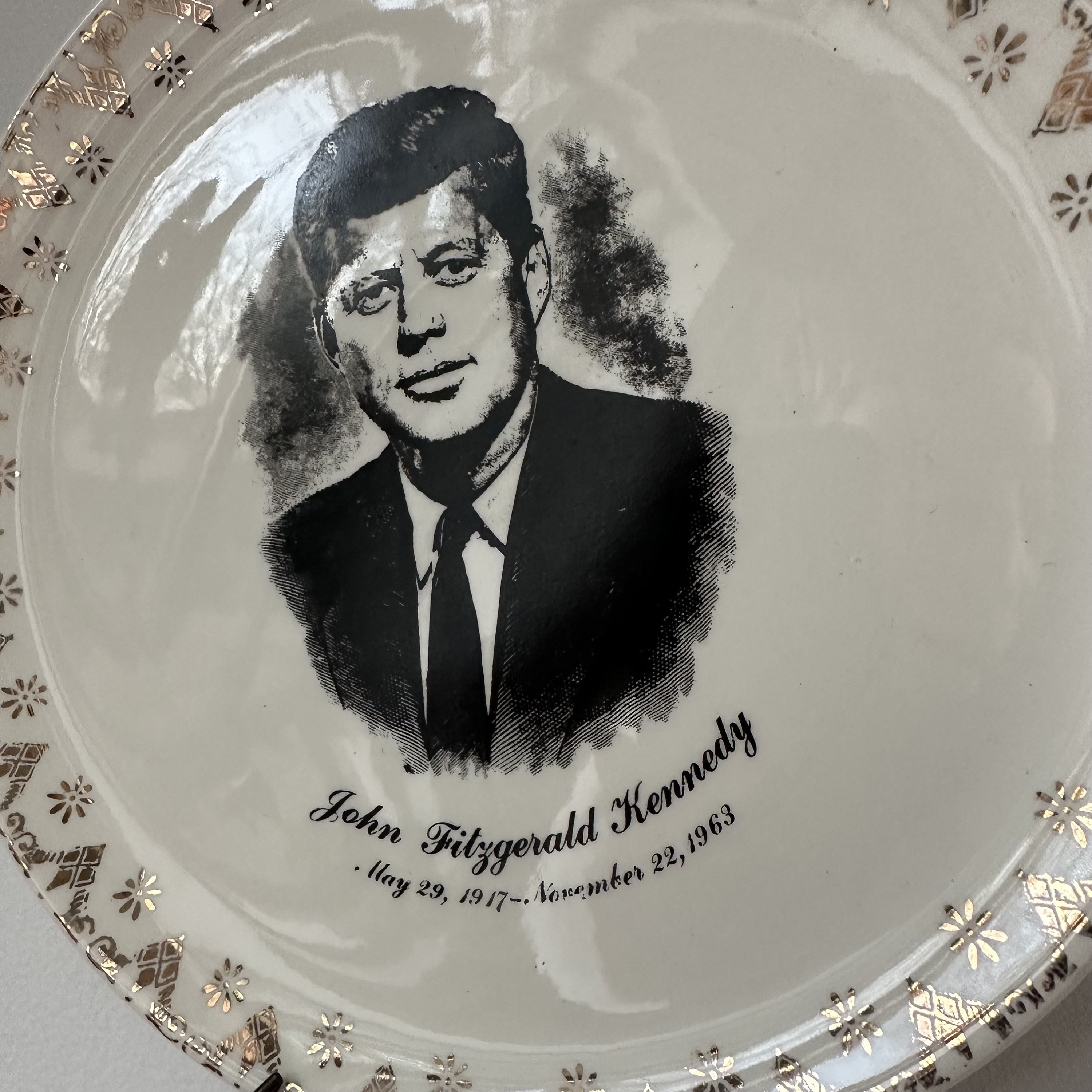 JFK Vintage Memorial Plate 1963 Wall Decoration Tribute - Etsy