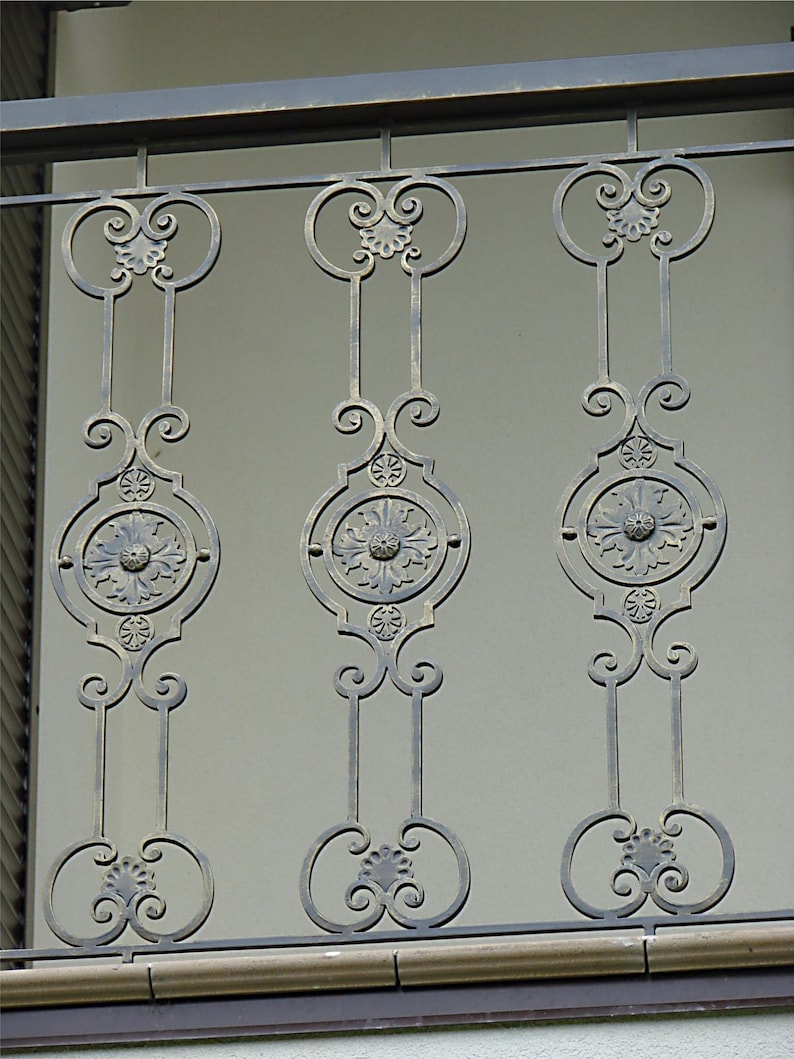 Custom Wrought Iron Balcony Railings, Forged Balcony Railings, Metal ...