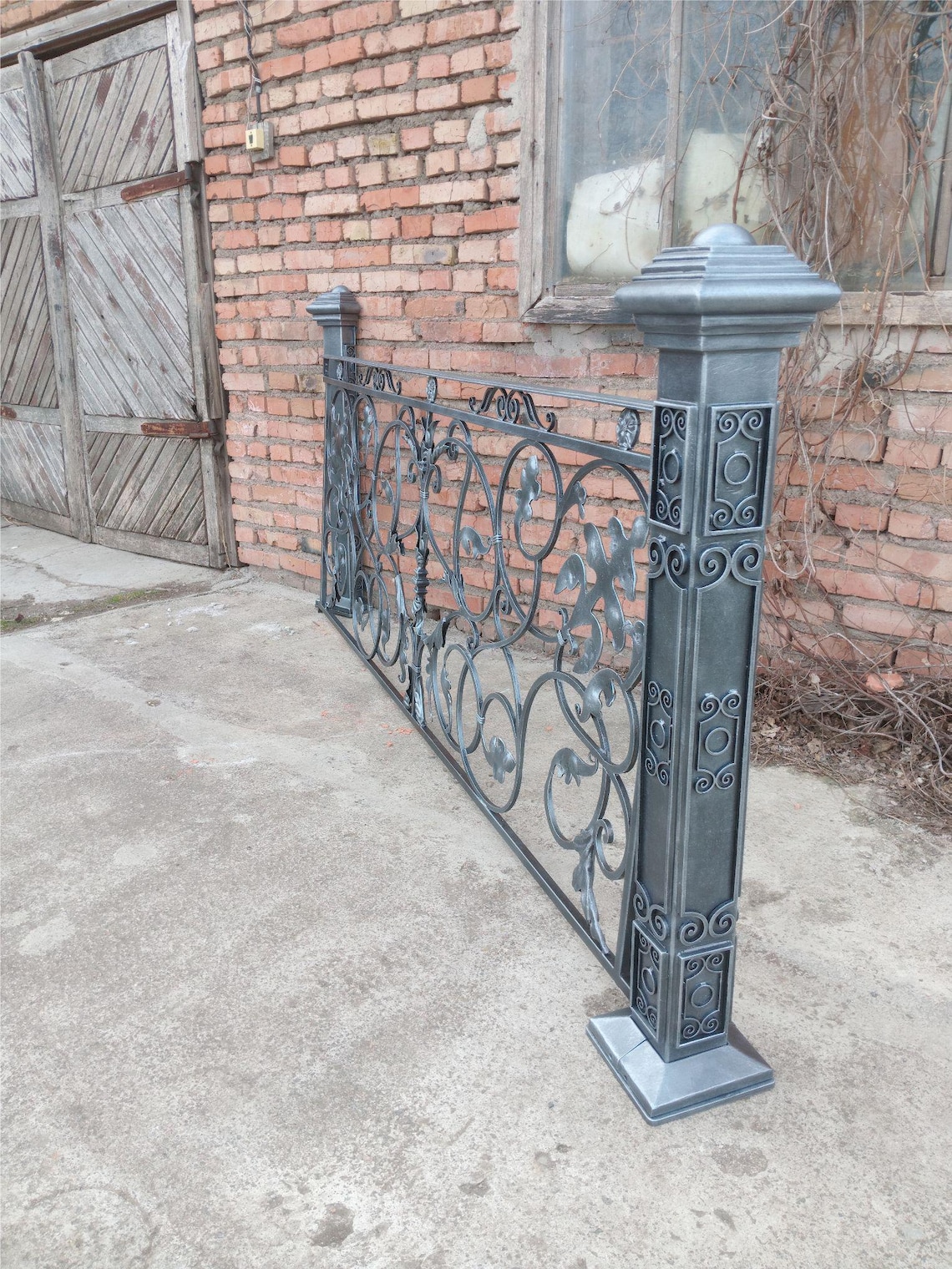 Custom Wrought Iron Balcony Railings, Forged Balcony Railings, Metal ...