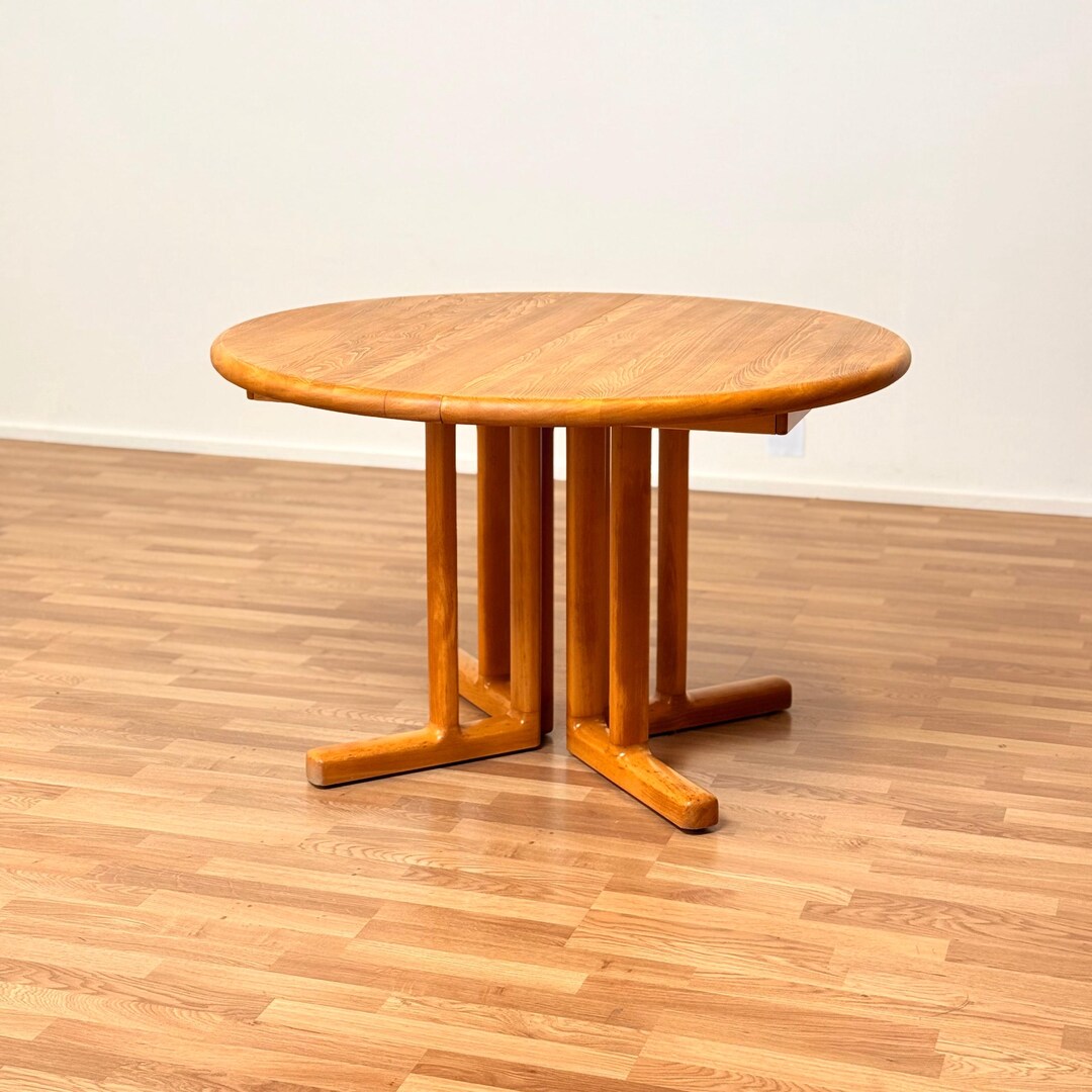 Round Dining Table With 3 Ext in Elm, 1980s-90s, Denmark - Etsy