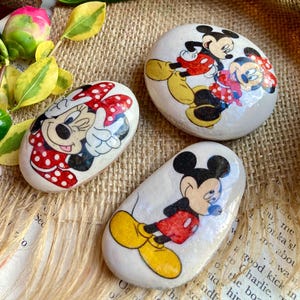 Mickey and Minnie Mouse Pebbles, Pebble Gift Box, Decorative Stones ...