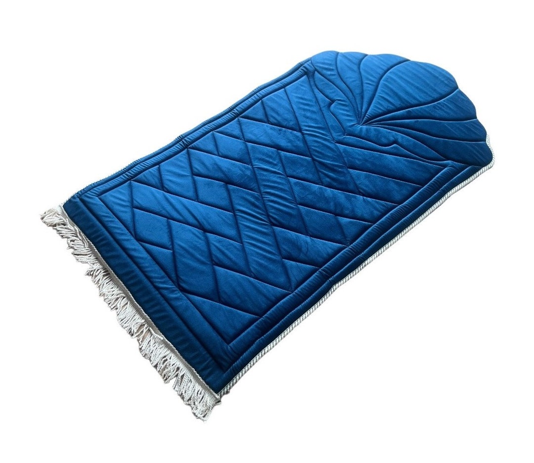 Cay Society® Very Thick and Soft Prayer Rug in Royal Blue prayer Mat ...