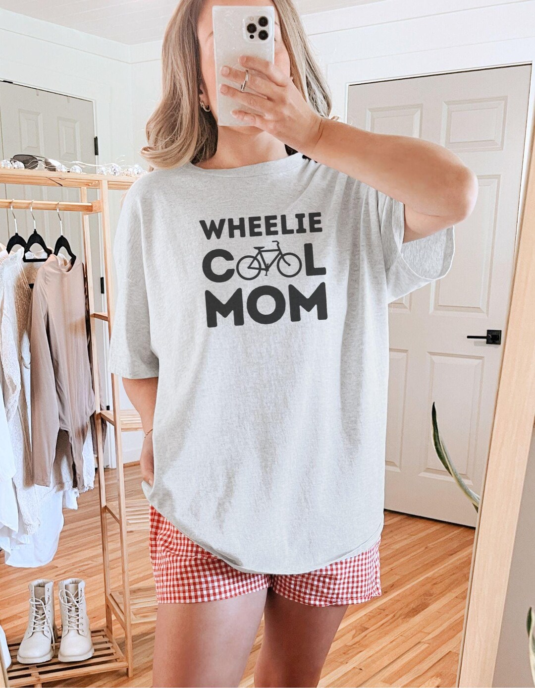 Punny Shirts Mom, Bad Pun Shirt, Bicycle Gifts for Mom, Funny Pun T ...