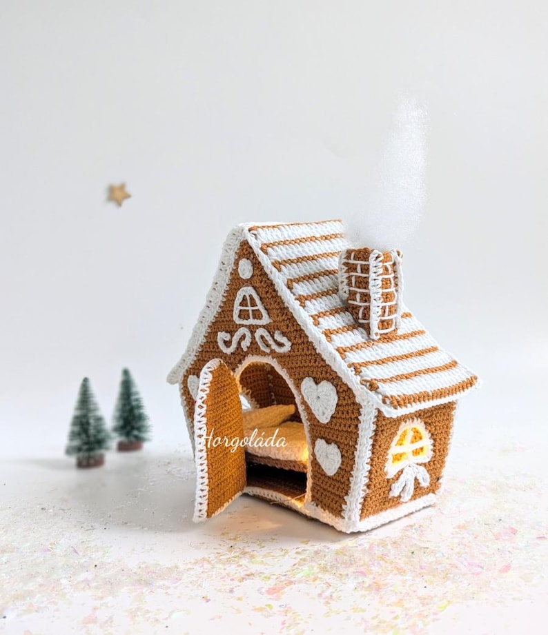 Gingerbread House Crochet Pattern Amigurumi Gingerbread House Pattern ...