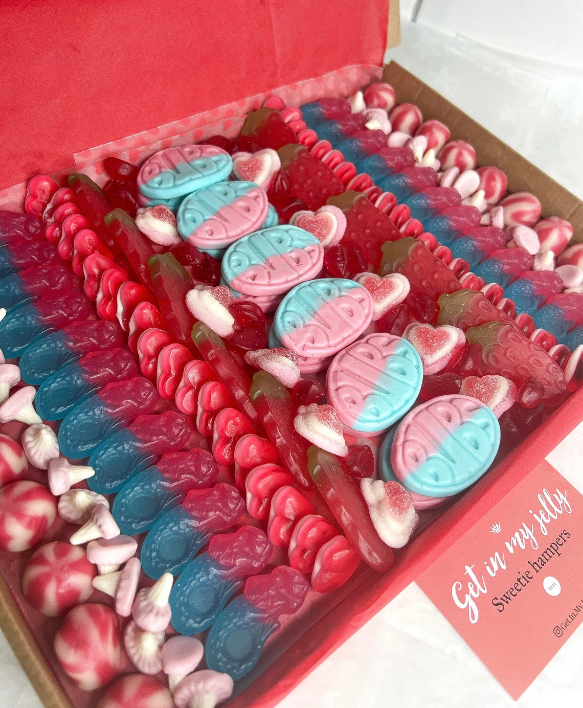 Love Pick and Mix 1kg, 500g Sweet Bag or Sweet Letter Box and Medium ...