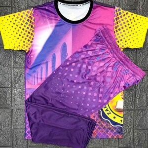 Custom Design Sports Uniform, School Uniform, Soccer Team Suits ...
