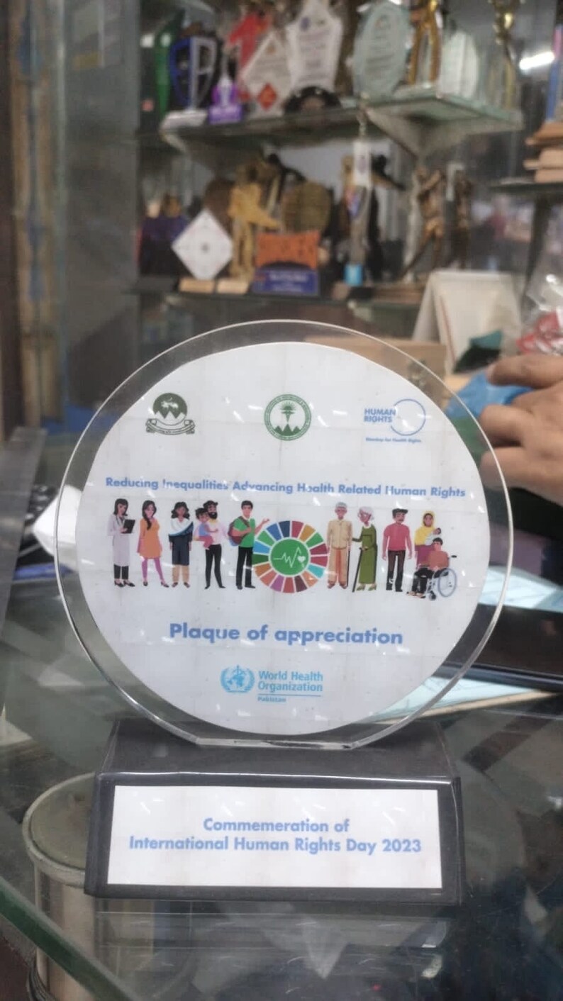 Custom Medals, Race Awards, Trophies, Personalized Laser Designs, UV ...