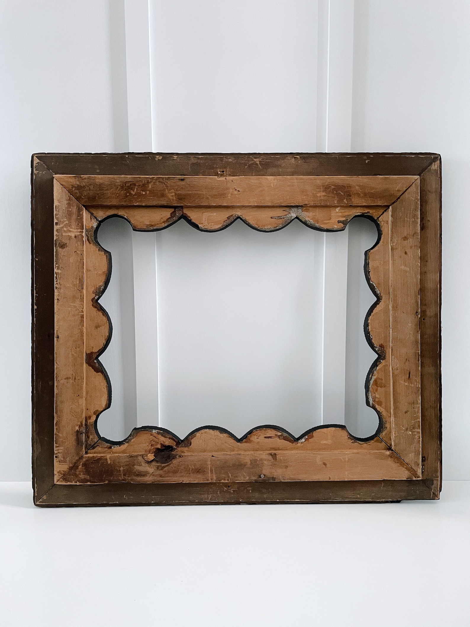 Antique Wood Carved Scalloped Picture Frame - Etsy