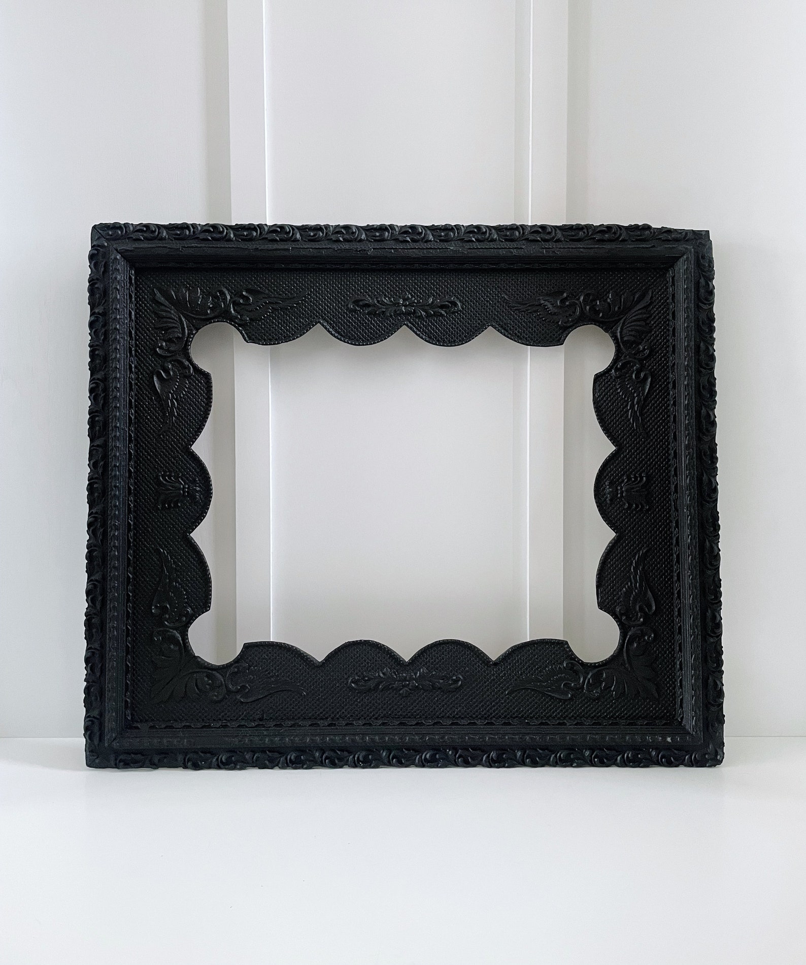 Antique Wood Carved Scalloped Picture Frame - Etsy
