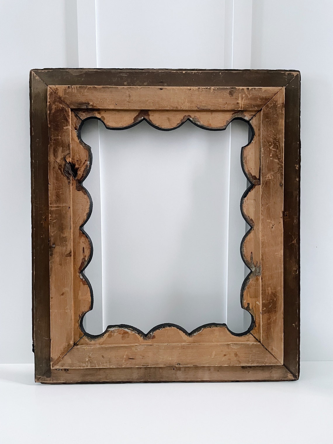 Antique Wood Carved Scalloped Picture Frame - Etsy