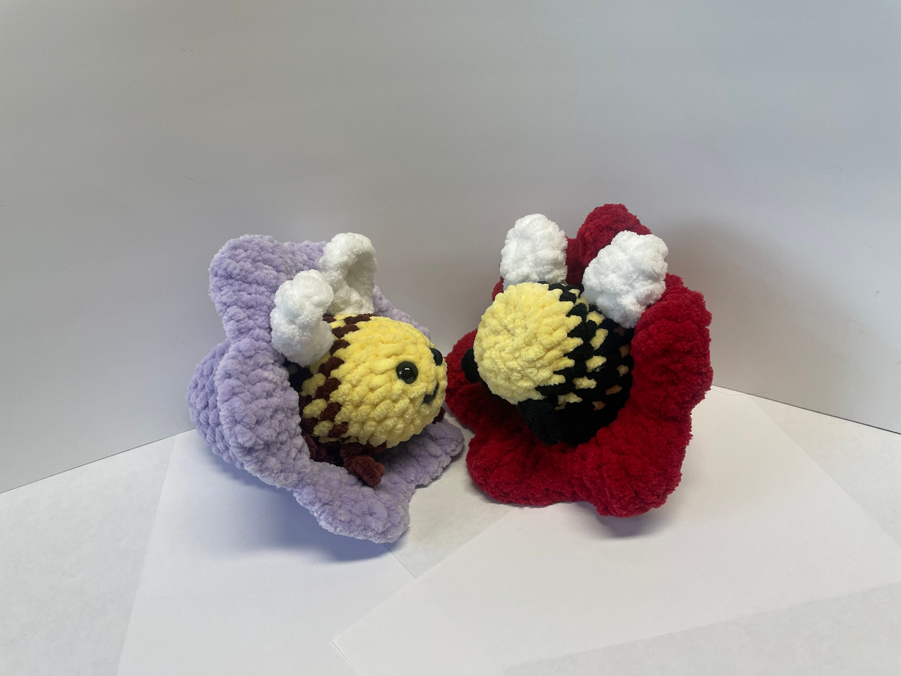 Bee and Flower Pattern - Etsy