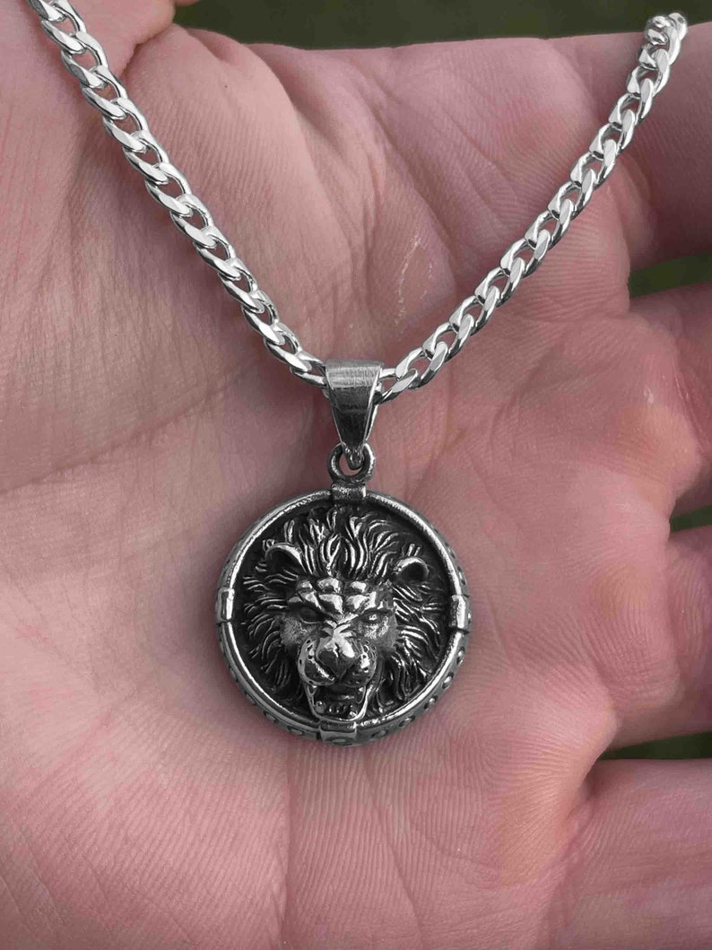 925 Silver Realistic Lion Animal Necklace for Leo, Lion Strength Zodiac ...