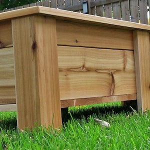Rustic Cedar Planter Box Plans (PDF Download) - Etsy
