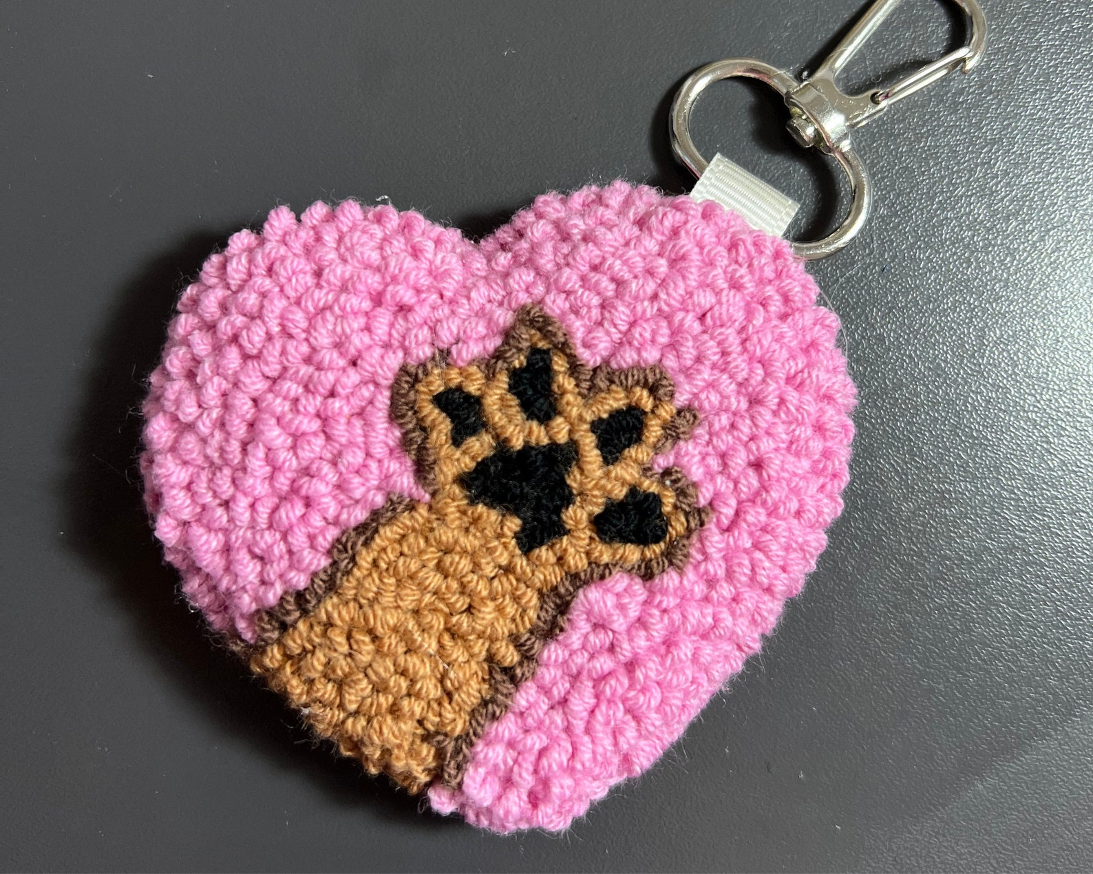 Punch Needle Keychain, Tufted Car Charm, Handmade Bag Accessory - Etsy