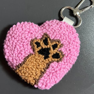 Punch Needle Keychain, Tufted Colorful Keychain, Punch Needle Bag Charm ...