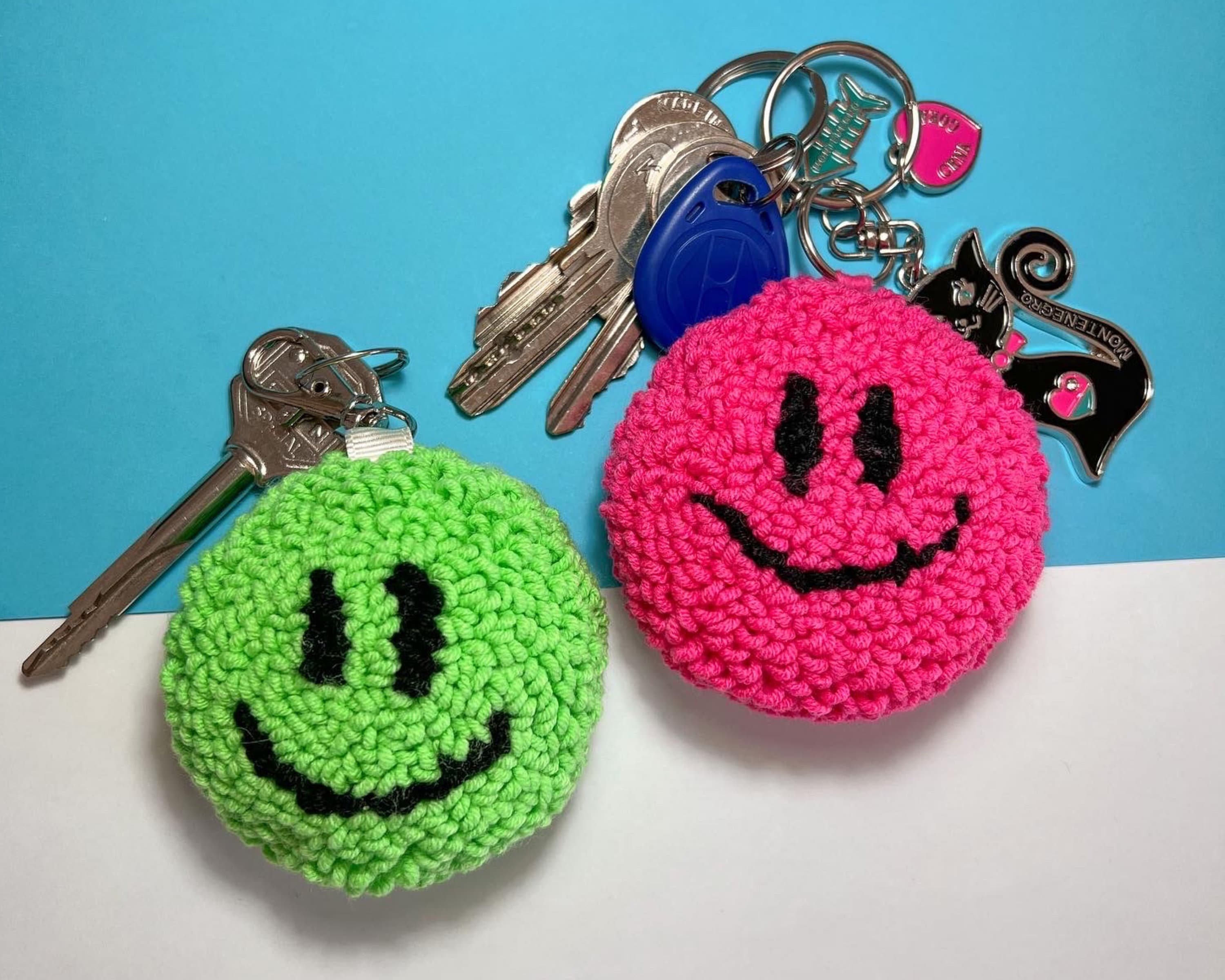 Punch Needle Keychain, Tufted Colorful Keychain, Punch Needle Bag Charm ...