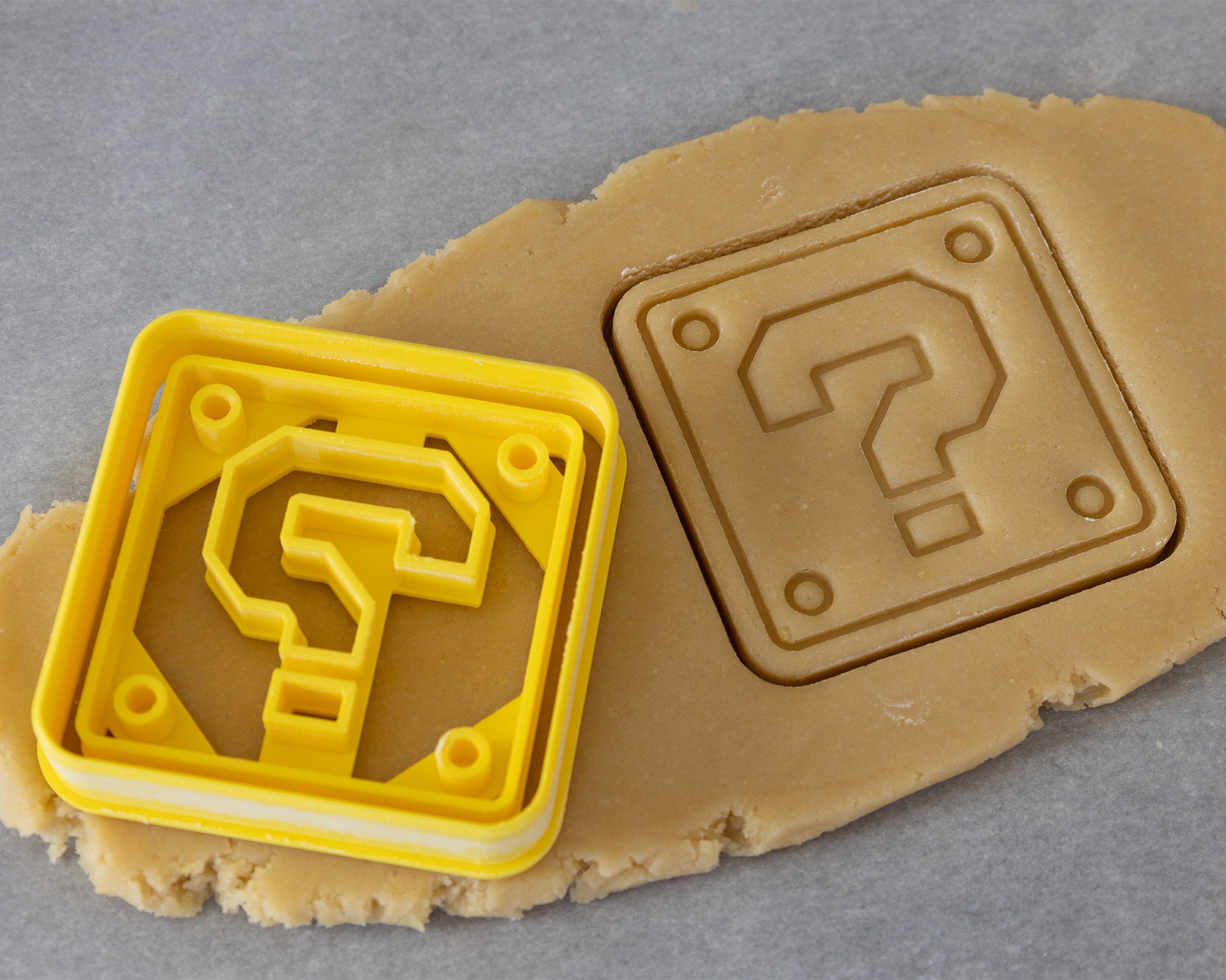Super Mario Question Mark Block Cookie Cutter With Imprint - Etsy