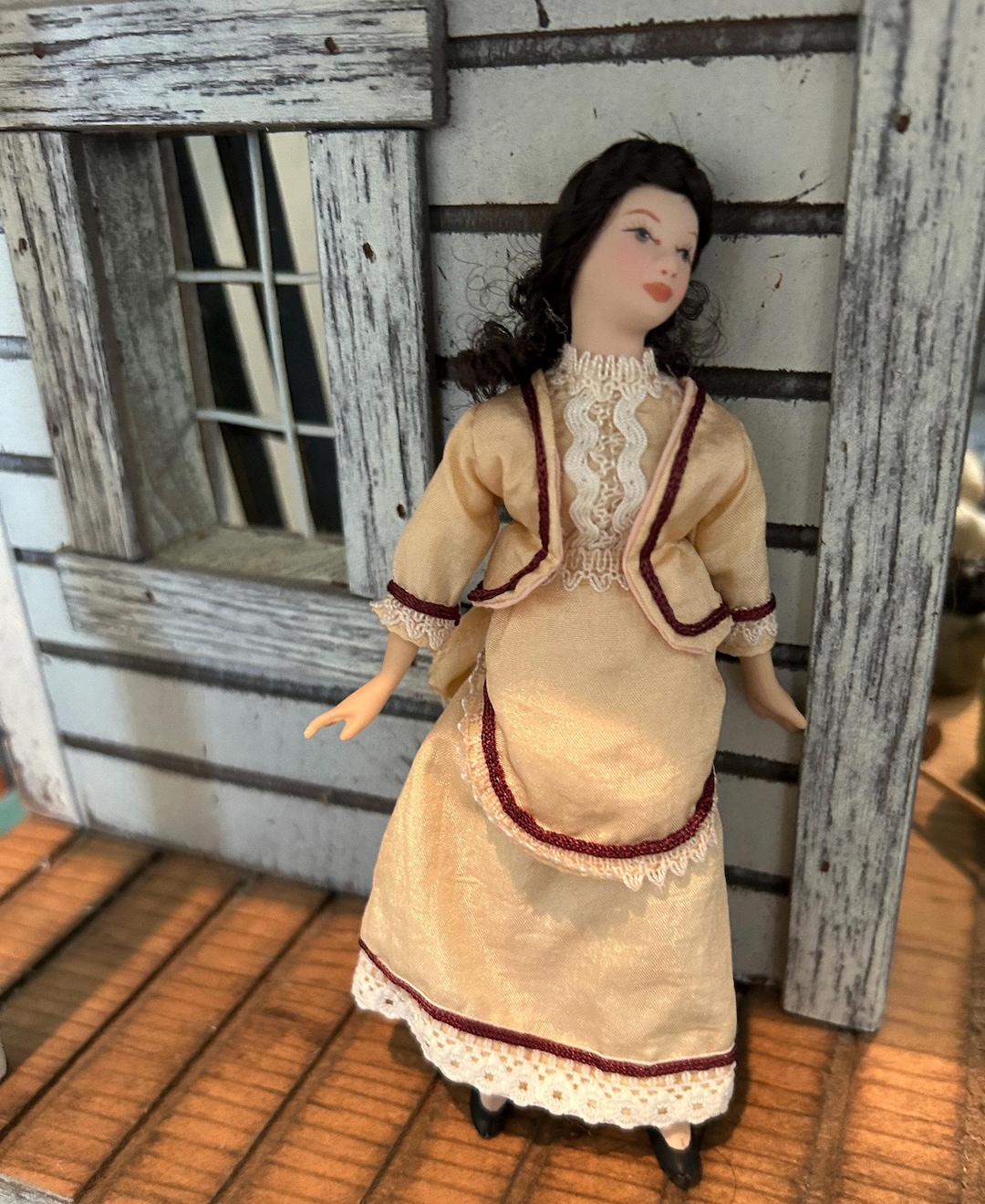 Country Primitive Victorian Genuine Porcelain Lady Dollhouse Doll 1:12 ...