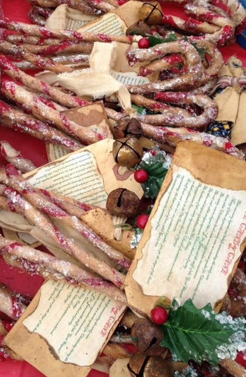 Extreme Primitive, Christmas, Vintage Looking, Candy Canes, Country ...
