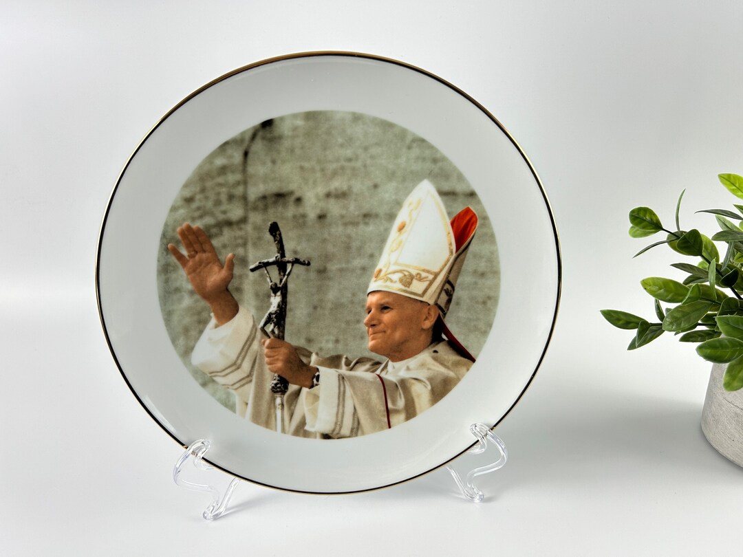 Pope John Paul II Holding up a Cross Collectible Plate Vatican and Pope ...
