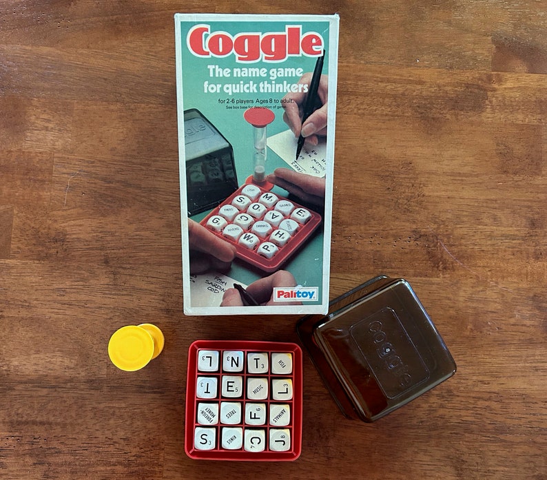 Coggle 1970s Word Game by Palitoy Similar to Boggle Find Words With ...
