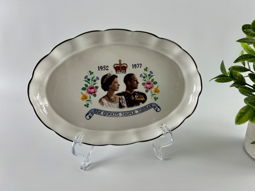 Bluebird China of Queen Elizabeth II and Prince Philip Fine Bone China ...