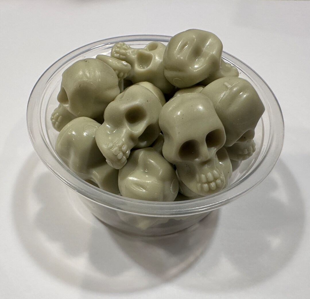 Jumping Spider Mini Skulls for Arachnid Enclosures. - Etsy