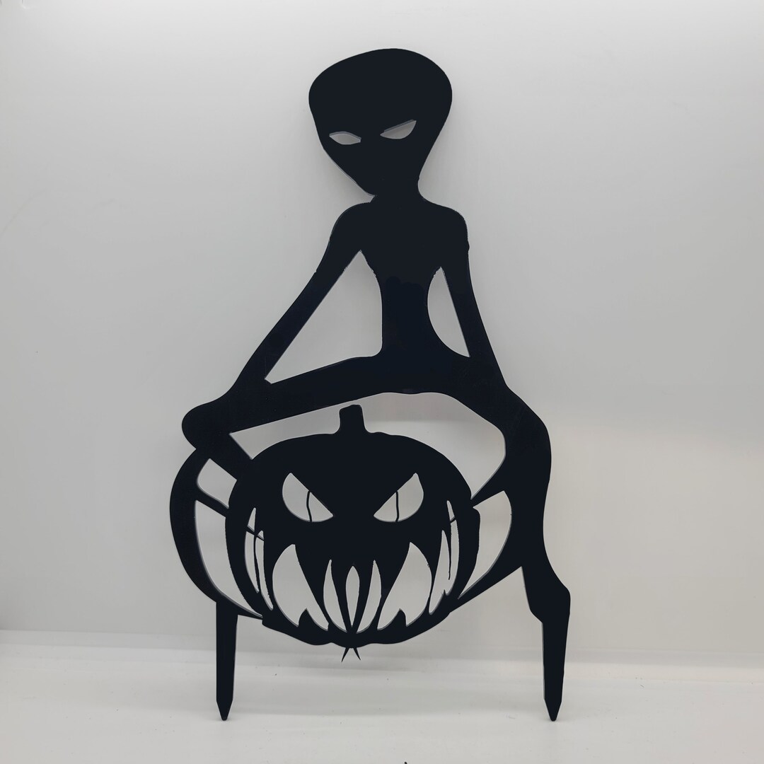 Shadow Making Alien Garden Stake, Halloween Yard Stake, Alien Yard ...