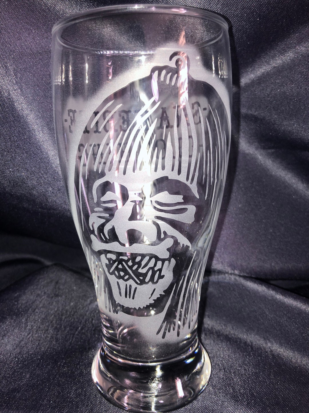19oz Pilsner Glass Pub Cup With Tiki 'SHURKEN HEAD' Design and ...