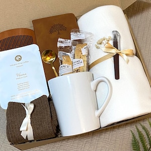 Men’s Gift Box, Gift Basket for Guy, Birthday Box for Him - Etsy