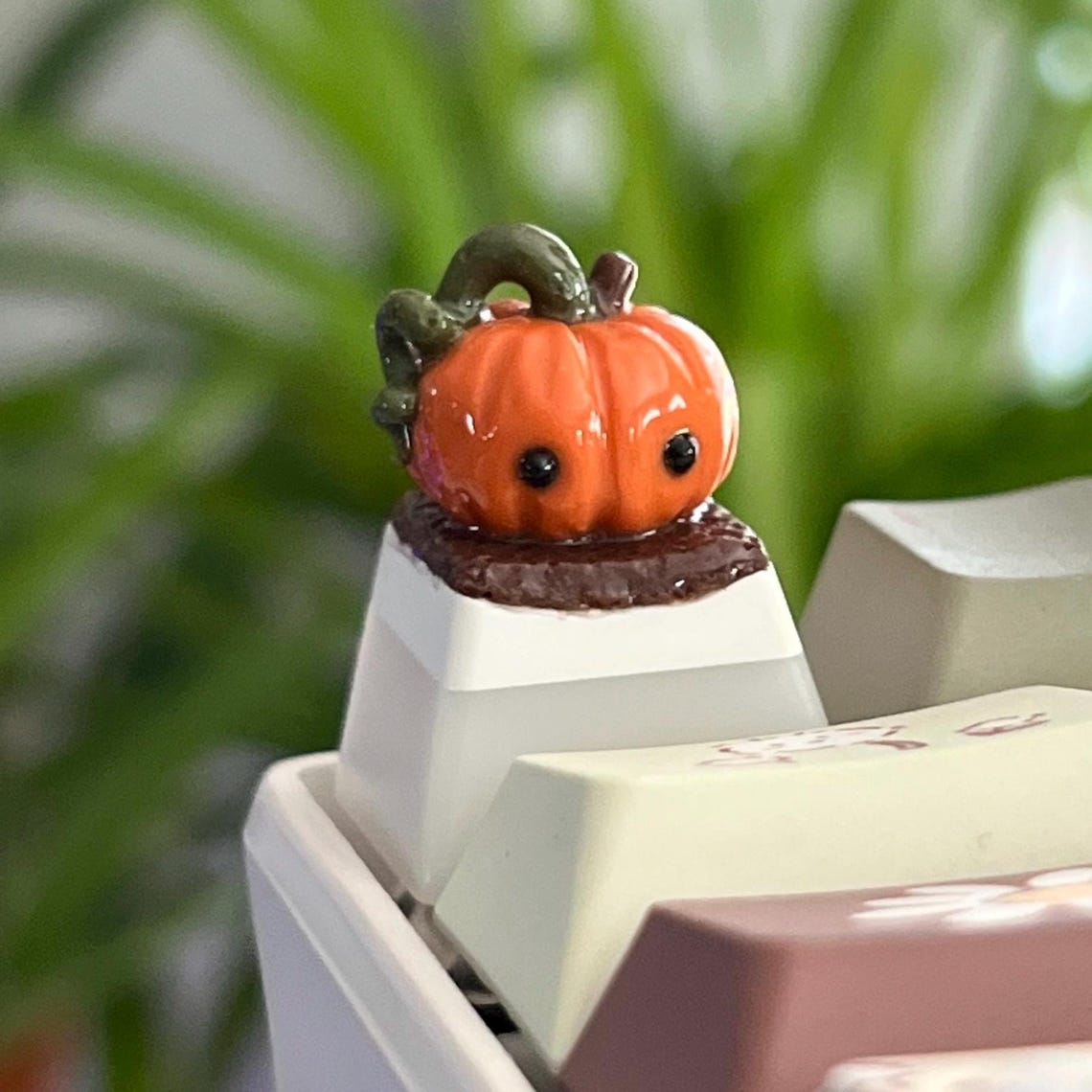 Pumpkin Keycap, Made to Order, Spooky Artisan Keycap, Halloween Pumpkin ...