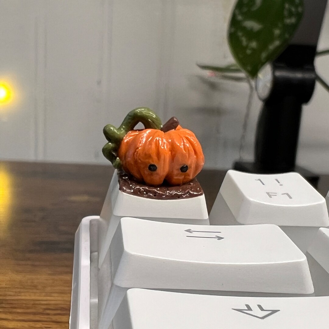 Pumpkin Keycap, Made to Order, Spooky Artisan Keycap, Halloween Pumpkin ...