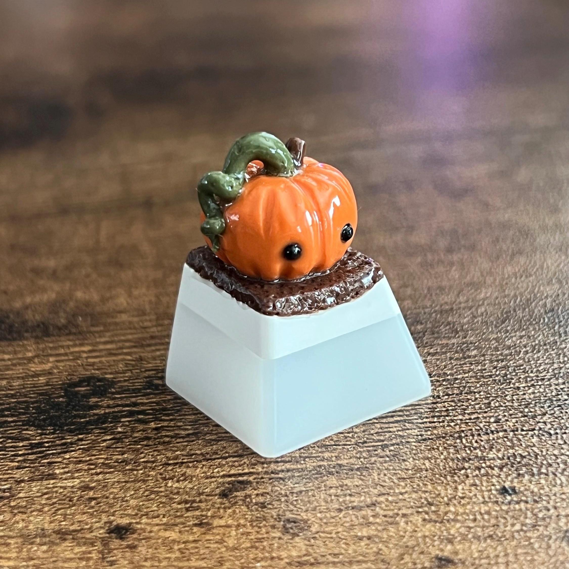 Pumpkin Keycap, Made to Order, Spooky Artisan Keycap, Halloween Pumpkin ...