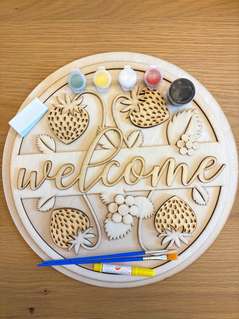 Strawberry Welcome Sign Craft Kit - Etsy