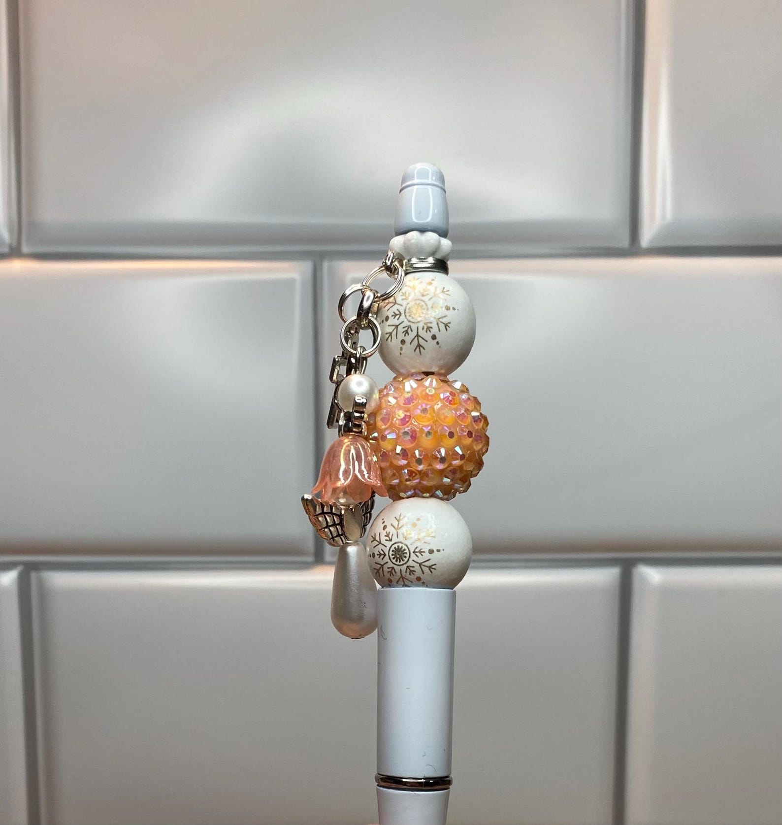 Peach and White Beaded Angel & Snowflake Christmas Pen. Angel and Cross ...